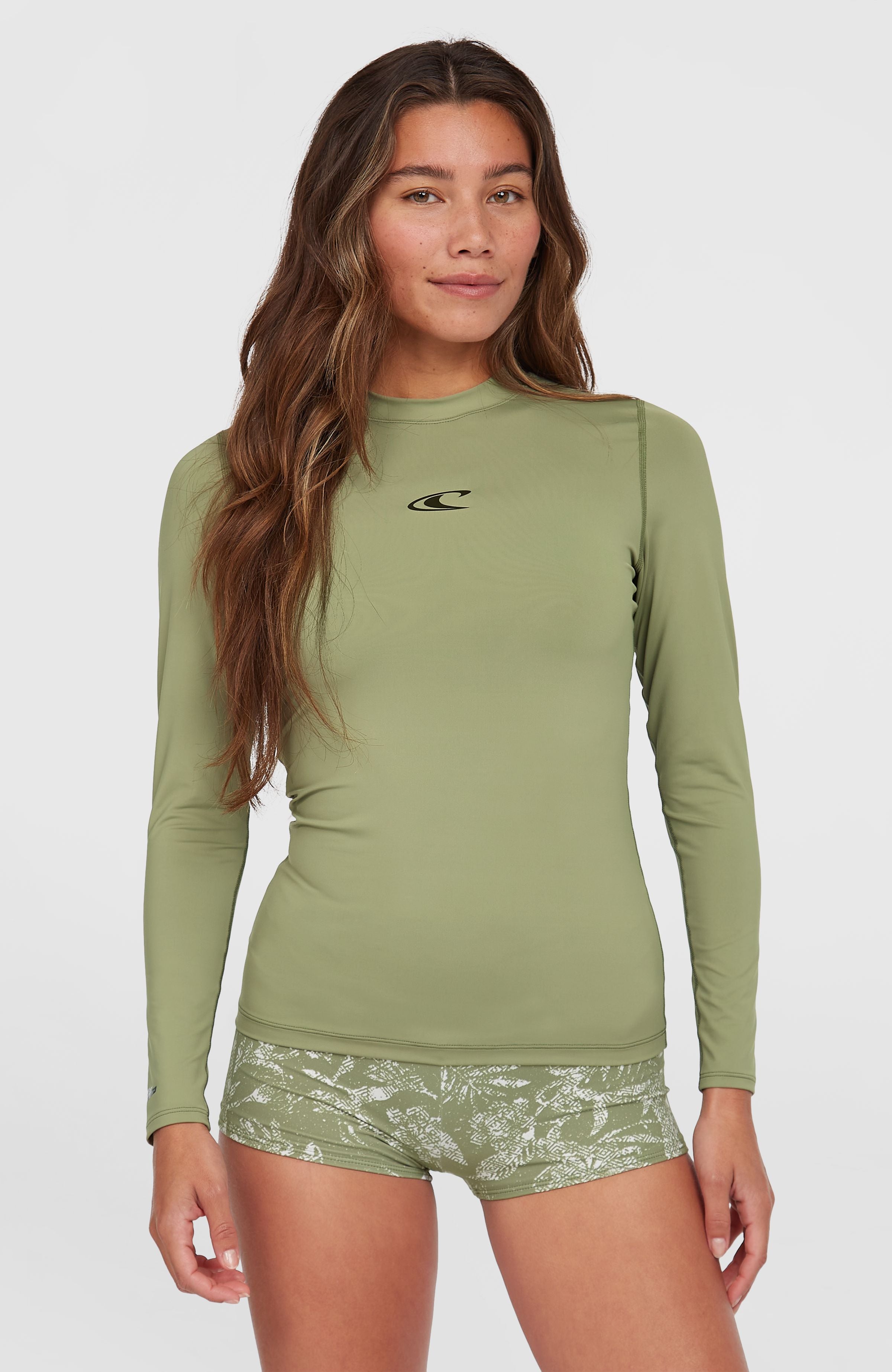 Essentials Long-Sleeve Skin | Avery Fern – O'Neill