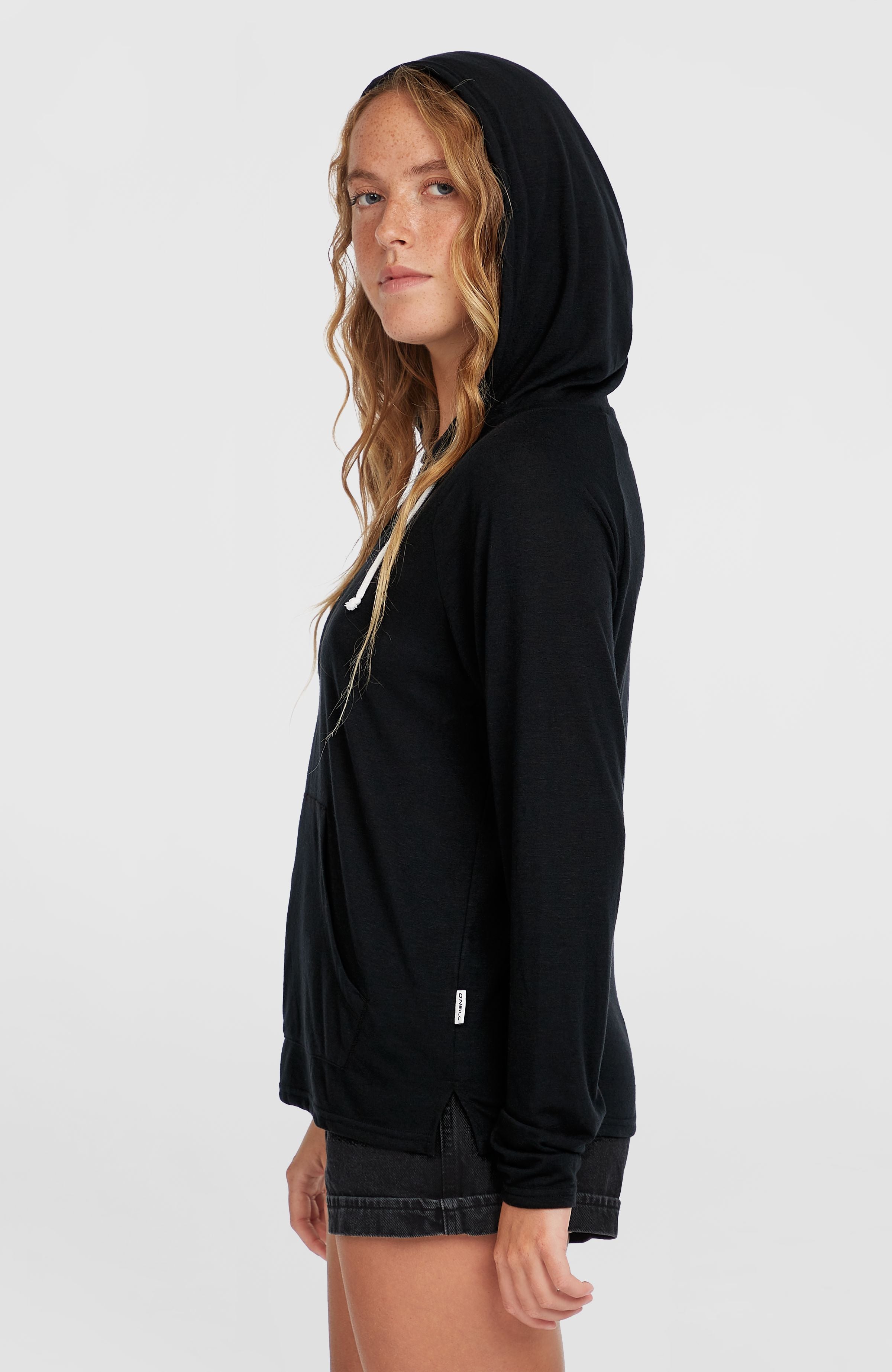 Essentials Long Sleeve Hoodie | Black Out – O'Neill