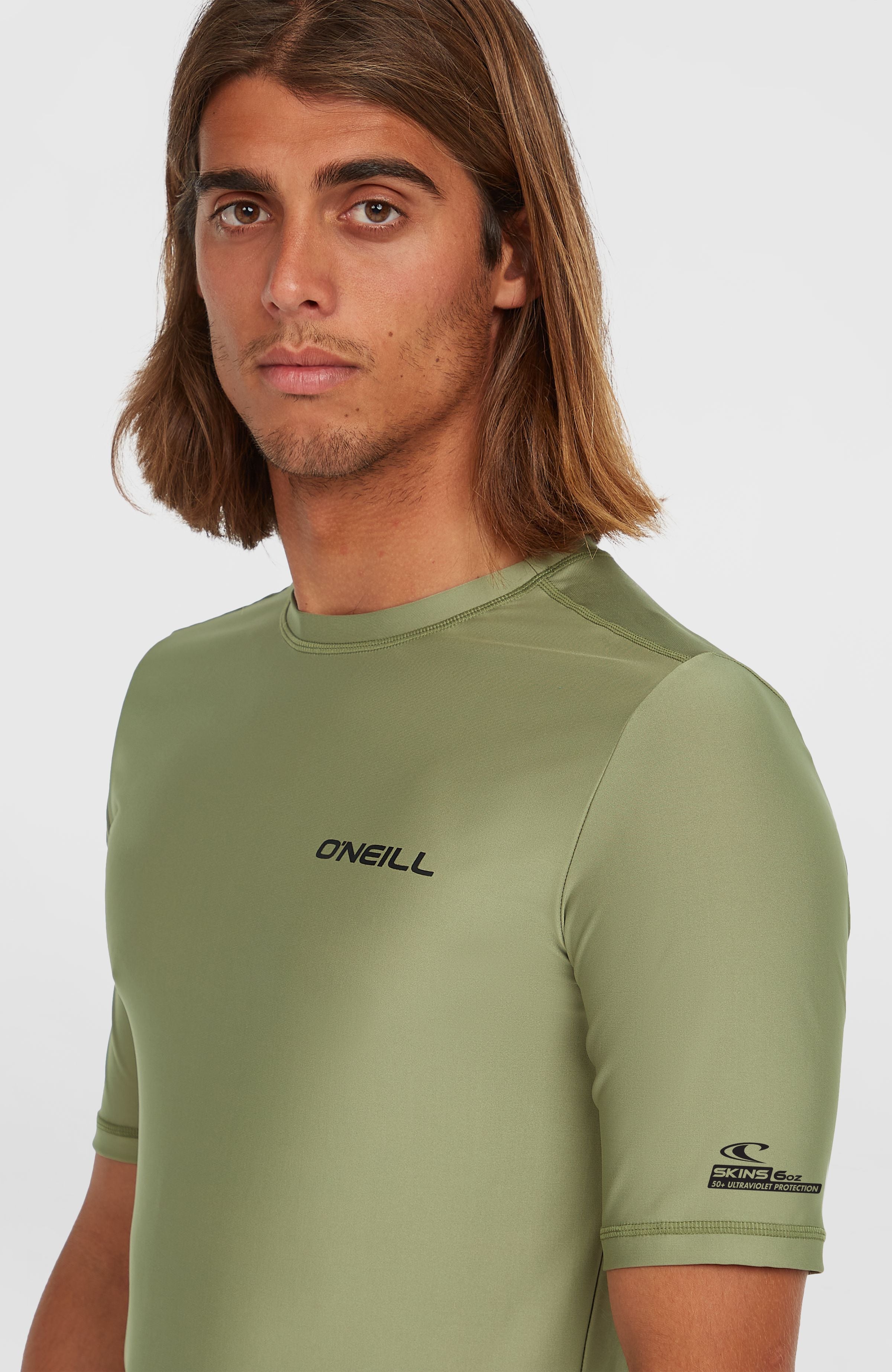 Essentials Short Sleeve Skin | Avery Fern – O'Neill